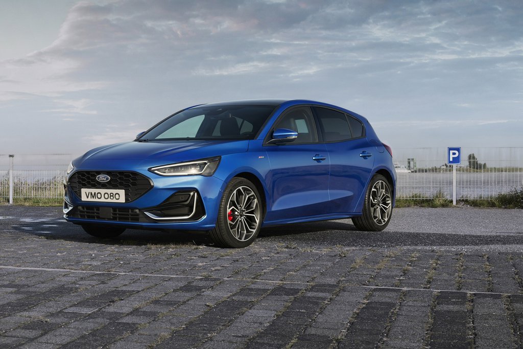 Ford Focus Hatchback 1.0 EcoBoost Hybrid mHEV 155 ST-Line X 5dr Auto ...